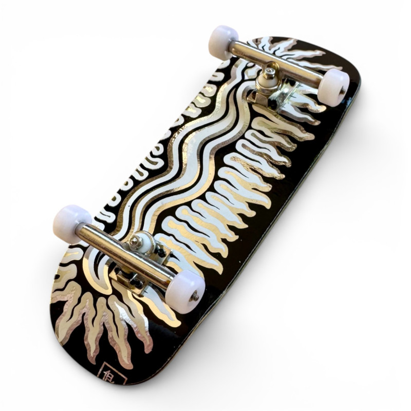 Custom Pro X Papa Power Silver Snake 34mm Boxy Fingerboard Complete